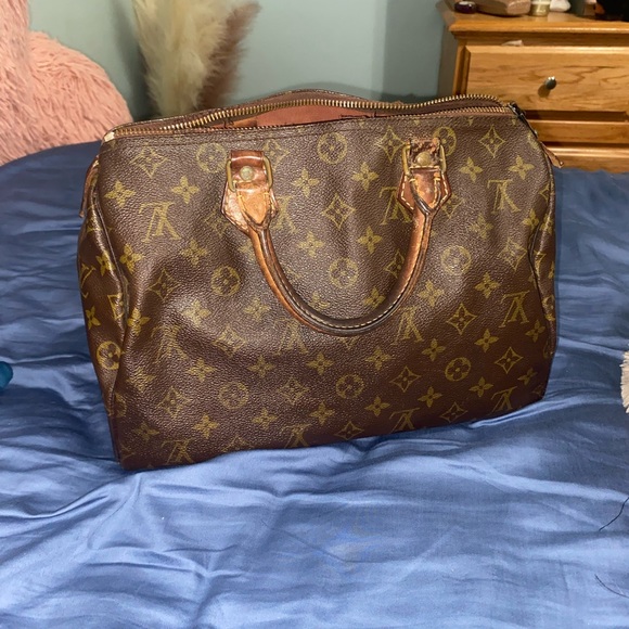 Louis Vuitton | Bags | Authentic Louis Vuitton Speedy Purse | Poshmark